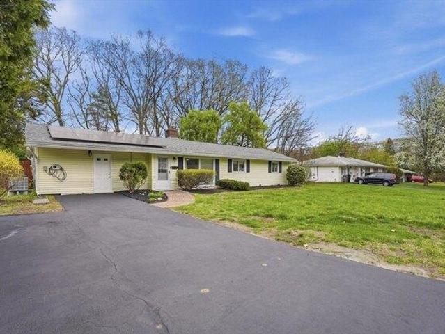 house with 4 bedroom, Framingham MA ES103433942