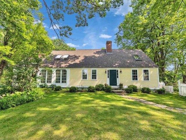 house with 4 bedroom, Francestown NH DLS102592672