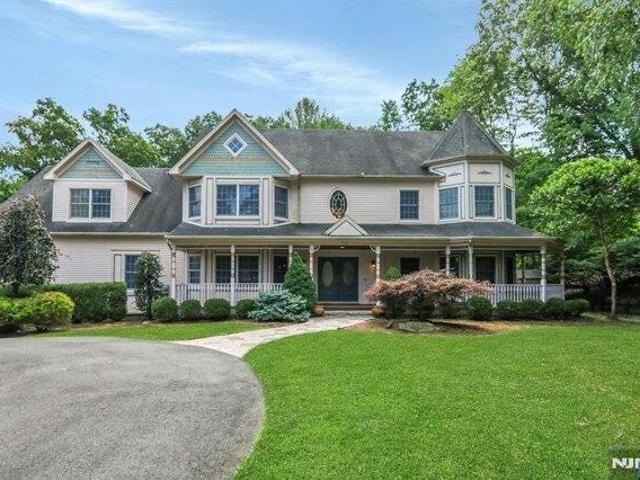 house with 4 bedroom, Franklin Lakes NJ ES104849951