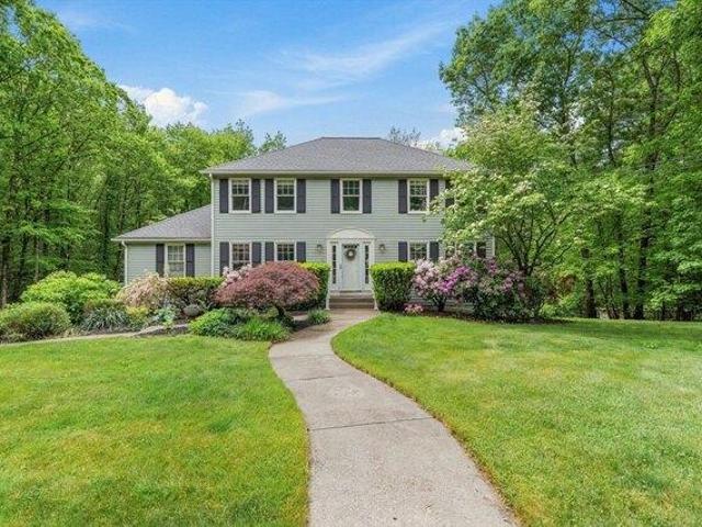 house with 4 bedroom, Franklin MA DLS102777067