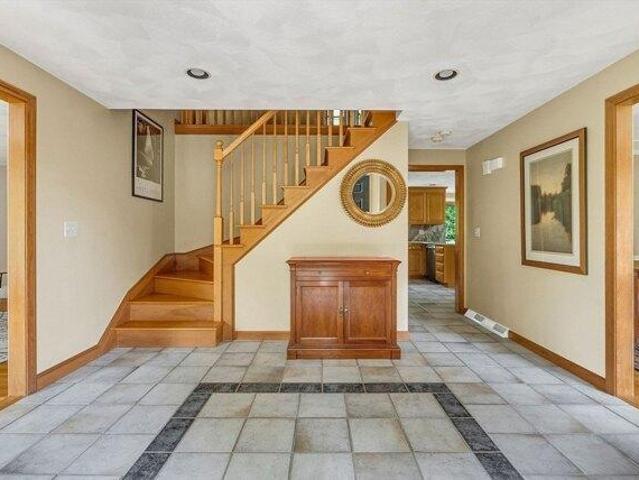 house with 4 bedroom, Franklin MA DLS102823157