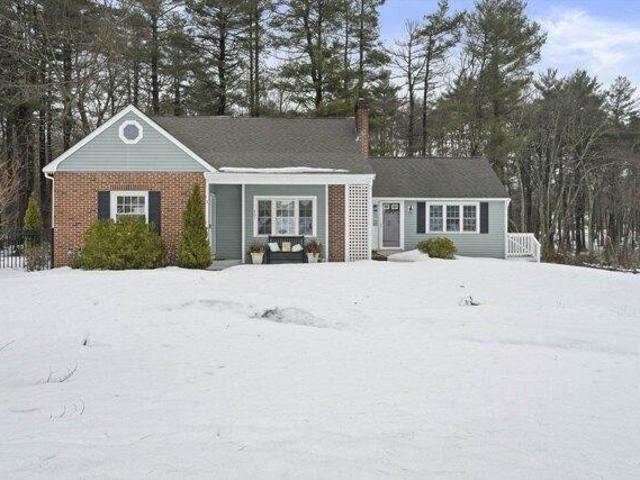 house with 4 bedroom, Franklin MA DLS102157346