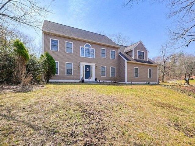house with 4 bedroom, Franklin MA DS102120335
