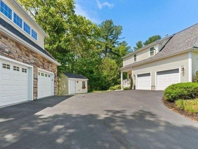 house with 4 bedroom, Franklin MA DS103070462
