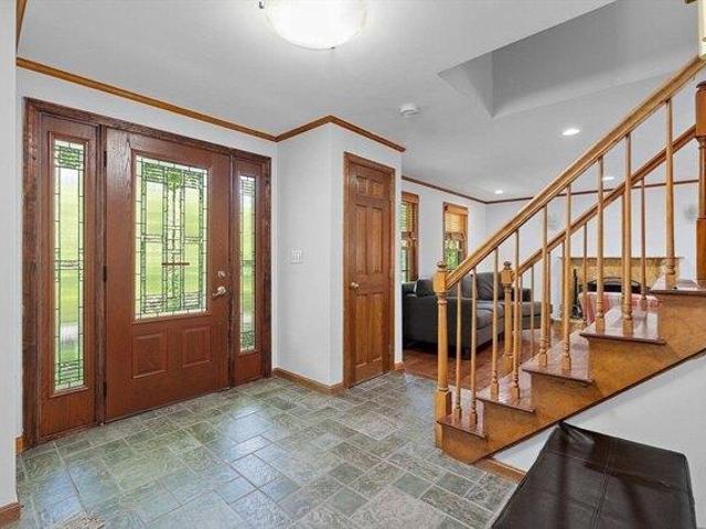 house with 4 bedroom, Franklin MA DS103033318