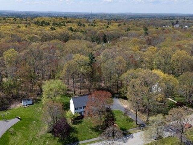 house with 4 bedroom, Franklin MA DS103101716