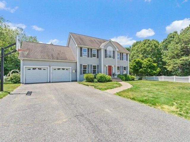 house with 4 bedroom, Franklin MA DS103807640
