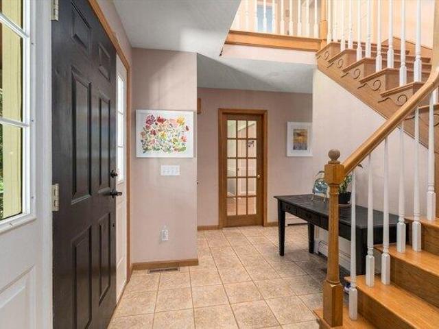 house with 4 bedroom, Franklin MA DS103808573