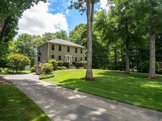 house with 4 bedroom, Franklin MA DS104409778