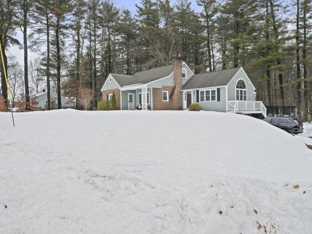 house with 4 bedroom, Franklin MA ES103016870