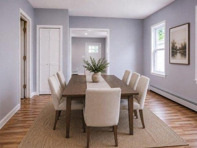 house with 4 bedroom, Franklin MA ES103851665