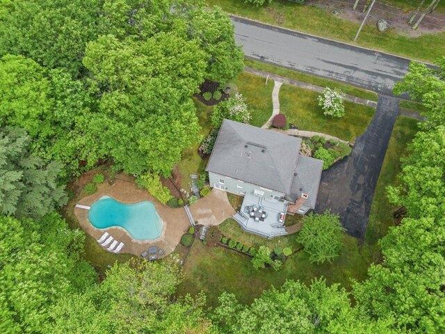 house with 4 bedroom, Franklin MA ES103886164