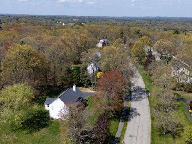 house with 4 bedroom, Franklin MA ES104076003