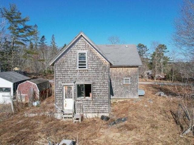 house with 4 bedroom, Franklin ME ES105105792