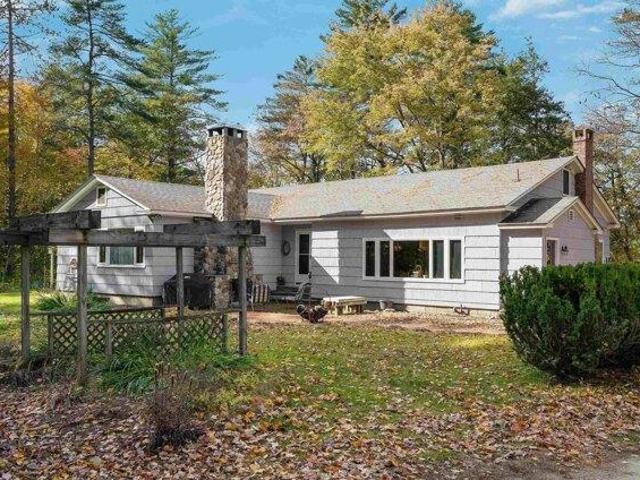 house with 4 bedroom, Franklin NH DS103432465