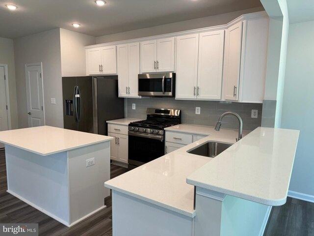 house with 4 bedroom, Fredericksburg VA DS103625892