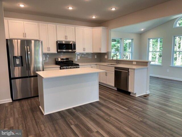 house with 4 bedroom, Fredericksburg VA ES103625892