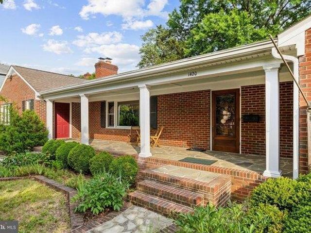 house with 4 bedroom, Fredericksburg VA ES104902117