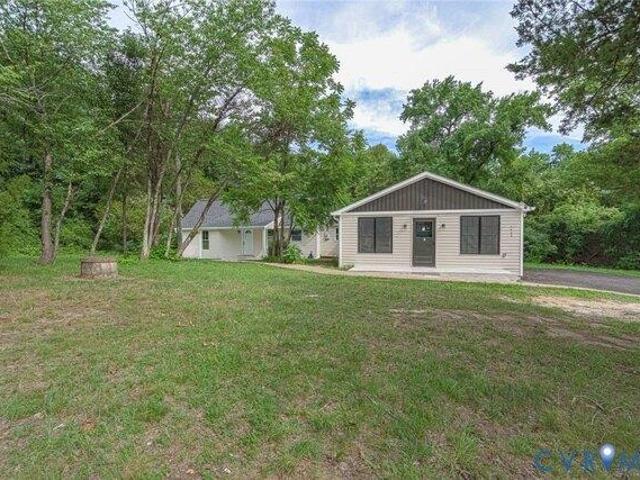 house with 4 bedroom, Fredericksburg VA ES104908346