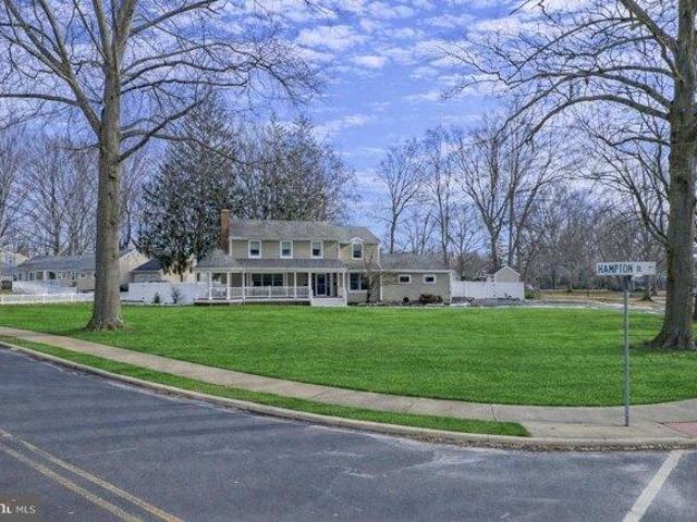 house with 4 bedroom, Freehold NJ DLS101658272