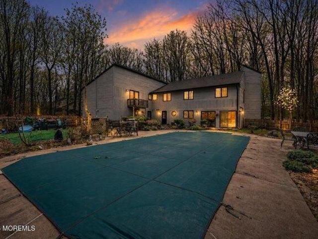 house with 4 bedroom, Freehold NJ DLS102314636