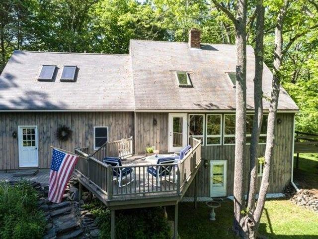house with 4 bedroom, Freeport ME ES103886531