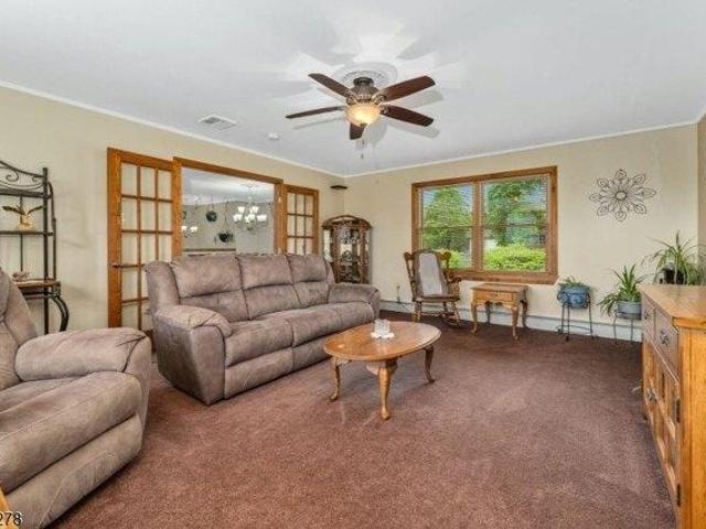 house with 4 bedroom, Frenchtown NJ DLS101798850