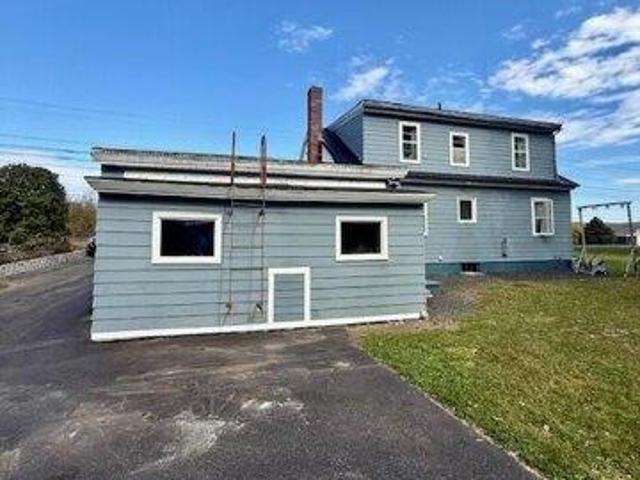 house with 4 bedroom, Frenchville ME ES104833709