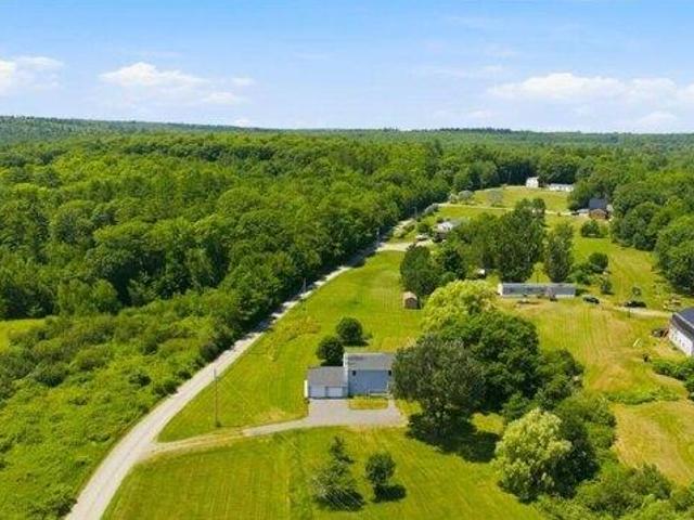 house with 4 bedroom, Gardiner ME ES105092523