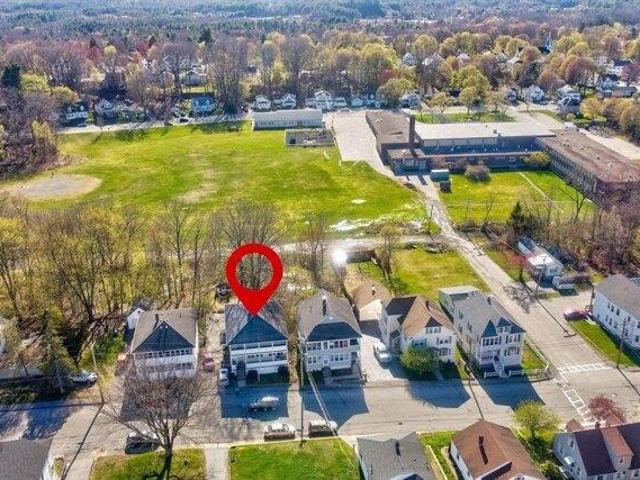 house with 4 bedroom, Gardner MA DLS102062505