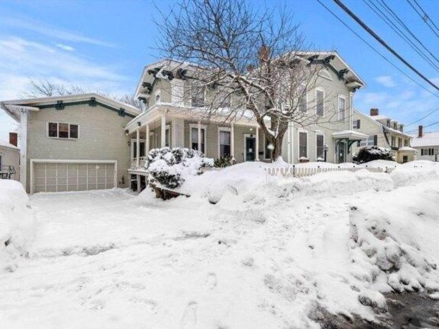 house with 4 bedroom, Gardner MA DLS102860045
