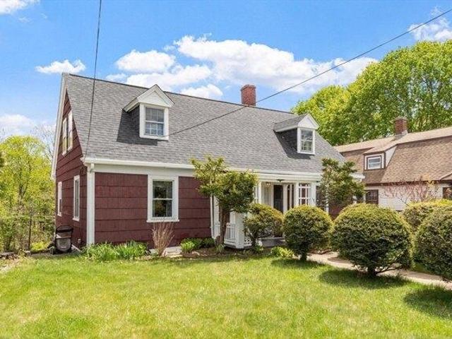 house with 4 bedroom, Gardner MA DS104152463