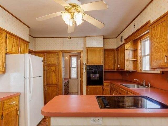 house with 4 bedroom, Gardner MA DS102959854