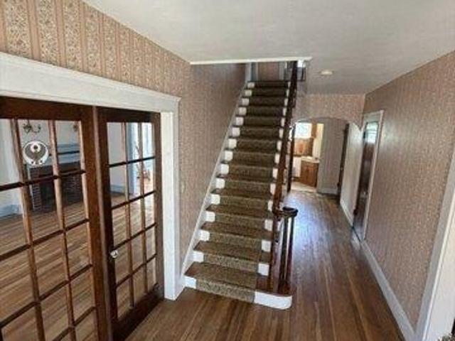 house with 4 bedroom, Gardner MA ES104153054