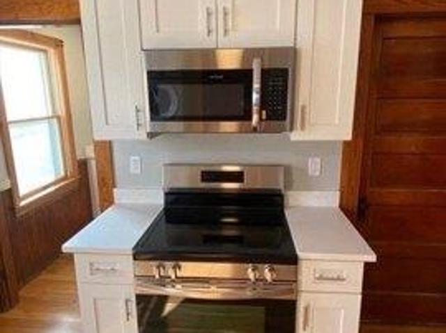 house with 4 bedroom, Gardner MA ES104849600