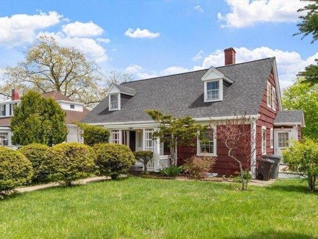 house with 4 bedroom, Gardner MA ES105040998