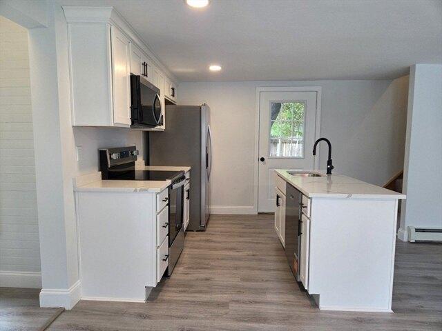 house with 4 bedroom, Gardner MA ES105060041