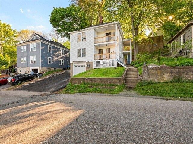 house with 4 bedroom, Gardner MA ES103186256