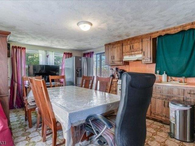 house with 4 bedroom, Garfield NJ DS102729263