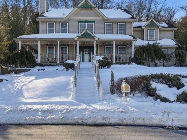house with 4 bedroom, Garnerville NY DS102564599