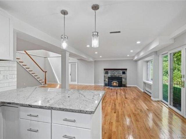 house with 4 bedroom, Garrison NY DS102279616