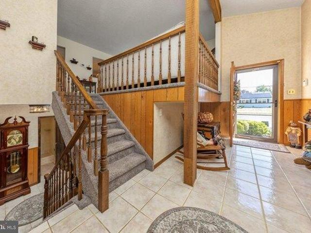 house with 4 bedroom, Gibbstown NJ ES105193059