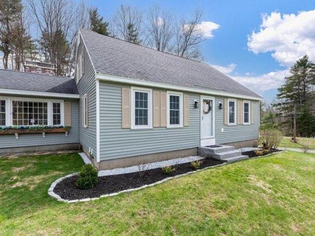 house with 4 bedroom, Gilford NH DLS102371657