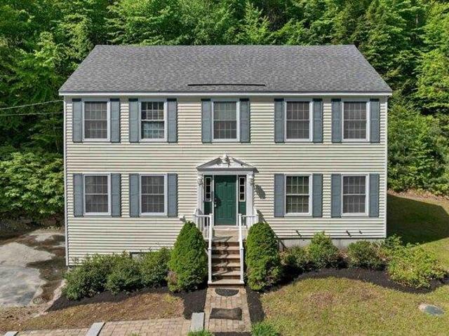 house with 4 bedroom, Gilford NH DS104074715