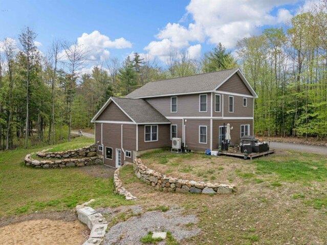 house with 4 bedroom, Gilford NH DS102823120