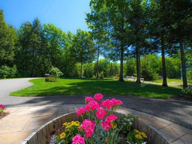 house with 4 bedroom, Gilford NH DS103927511