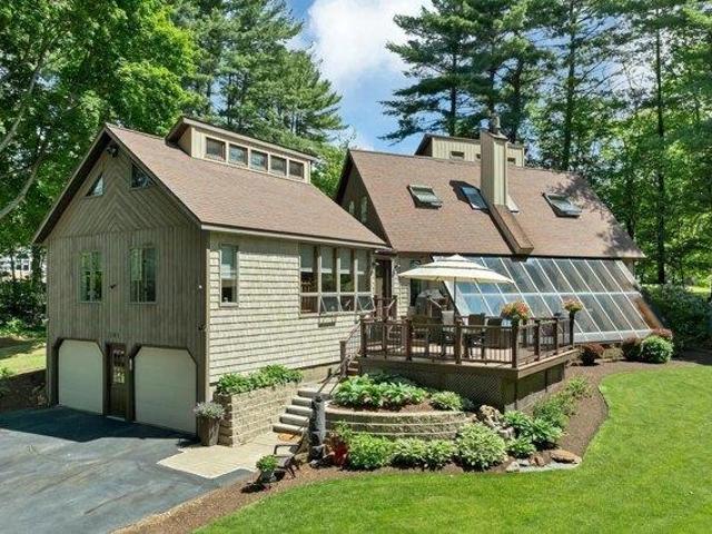 house with 4 bedroom, Gilford NH ES104191375
