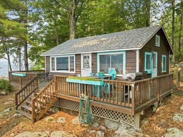house with 4 bedroom, Gilford NH ES105173213