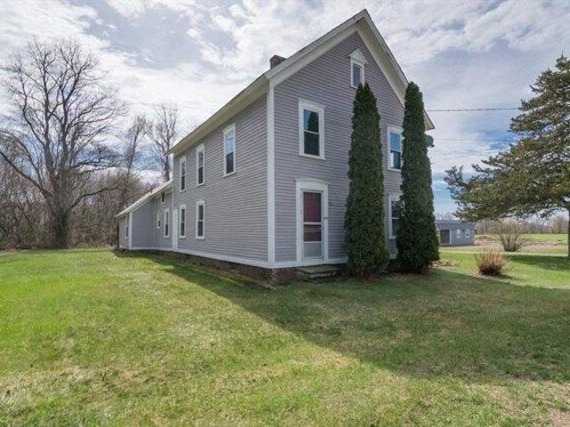 house with 4 bedroom, Gill MA DS103930272