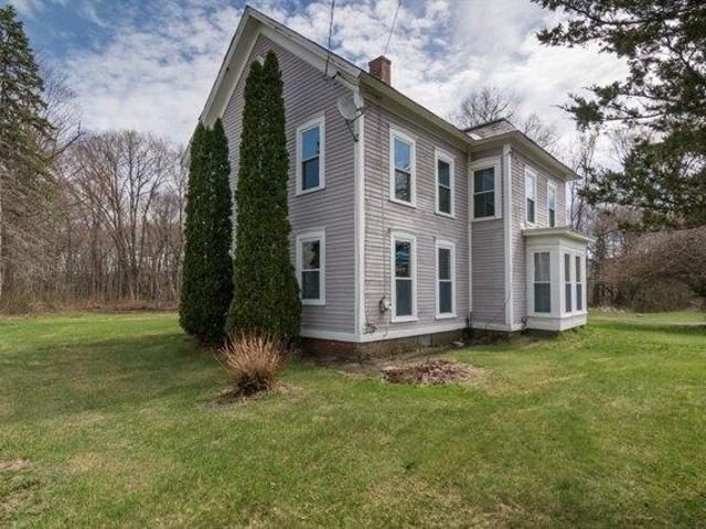 house with 4 bedroom, Gill MA ES104510601